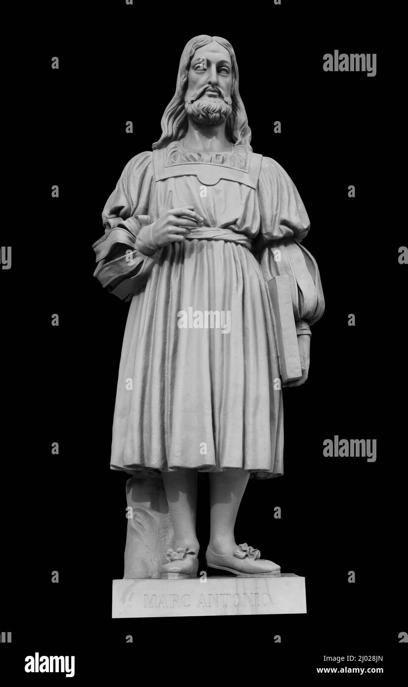 Statue of Marc Antonio on the facade of the New Hermitage Building in ...