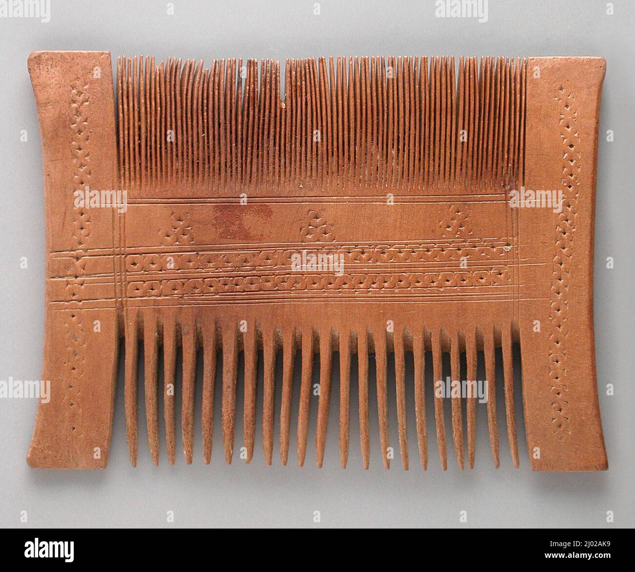 Wooden Comb with Geometric Carvings. Egypt or Eastern Mediterranean ...