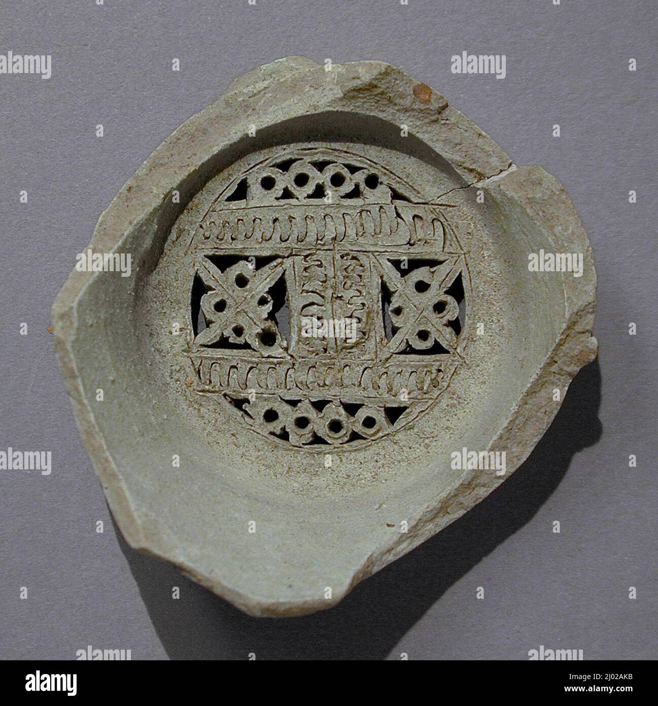 Clay water filter hi-res stock photography and images - Alamy