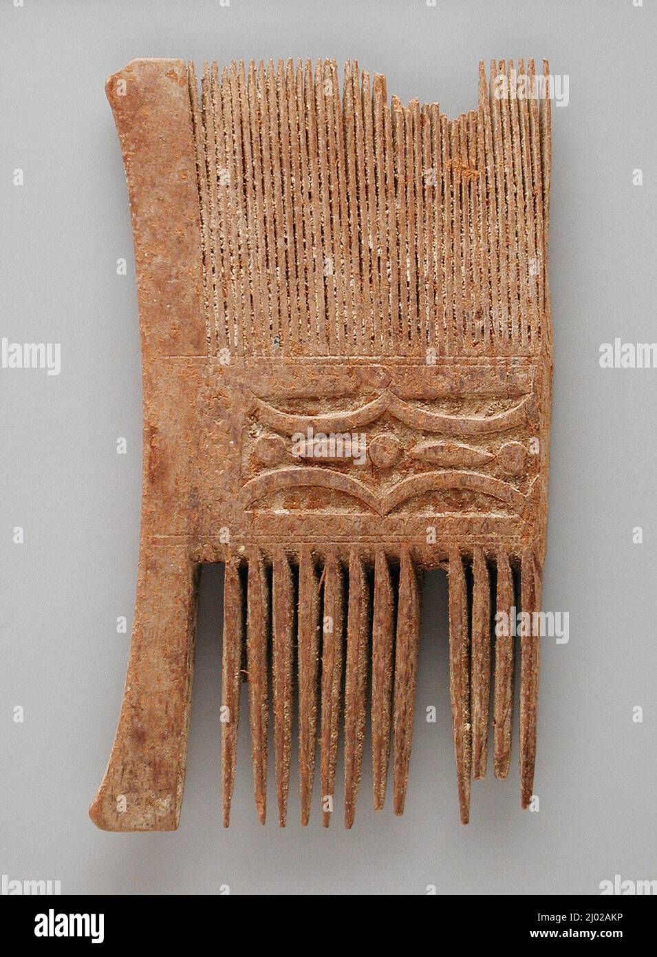 Wooden Comb with Arabic Inscription. Egypt, 10th - 14th century. Tools ...
