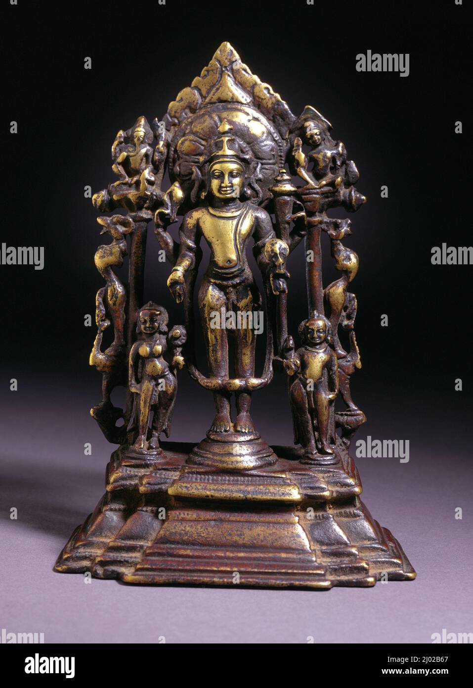 Hindu god vishnu 11th century hi-res stock photography and images - Alamy