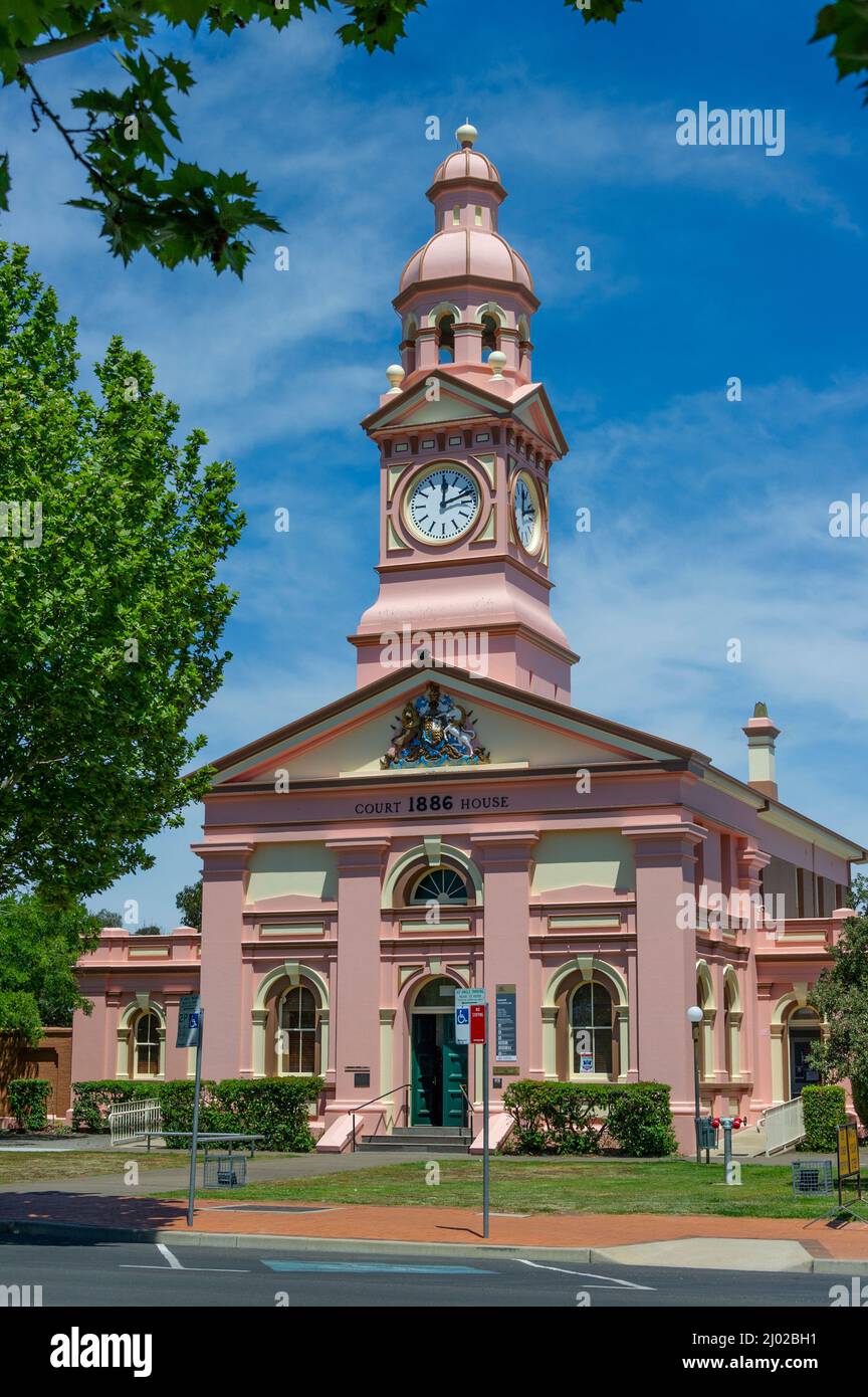 Front elevation of the pink historic inverell court house, In Inverell ...