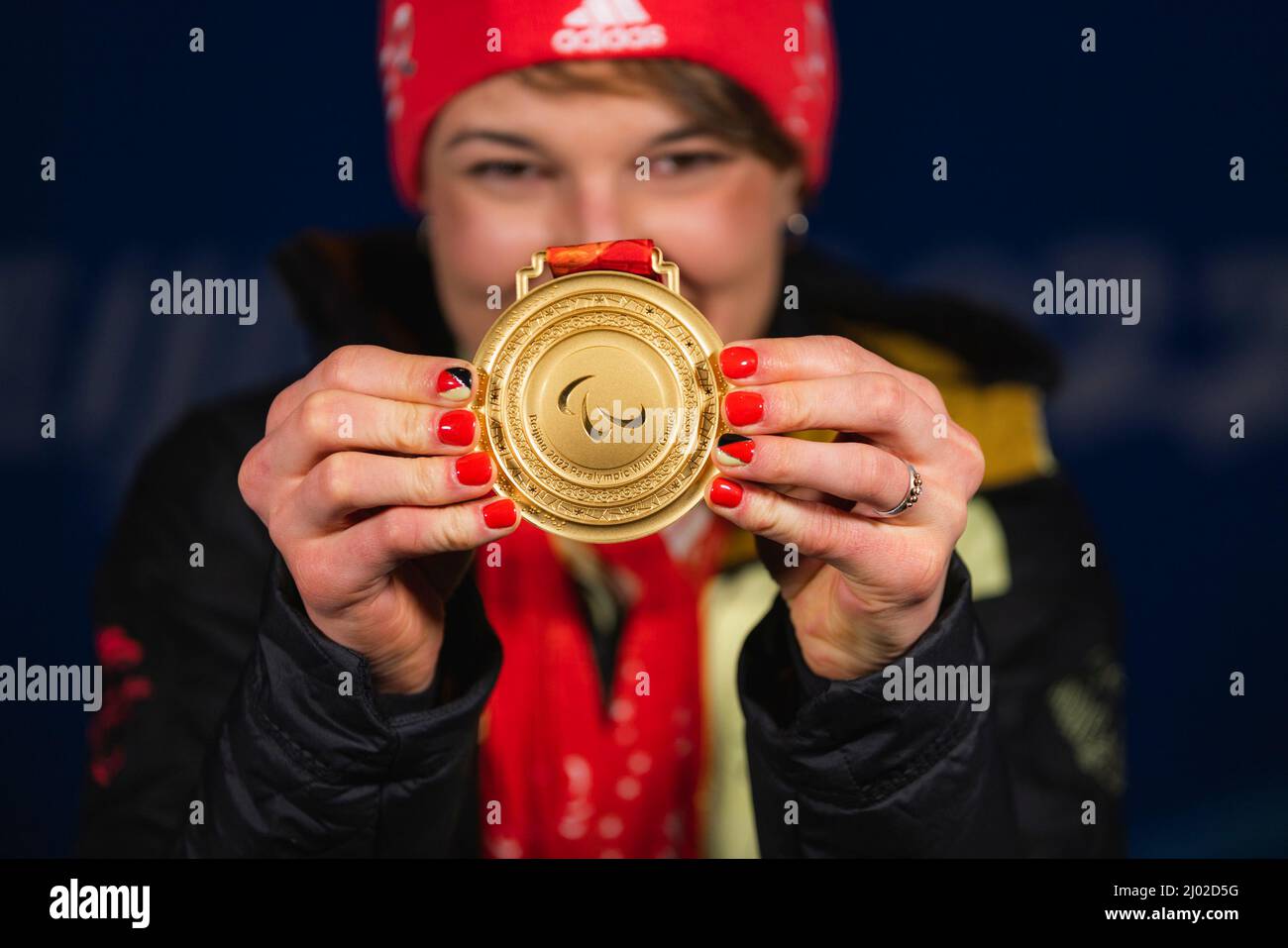 Yanqing (China) / Medal Plaza / 12.03.22 Para Ski Alpin, Siegerehrung ...