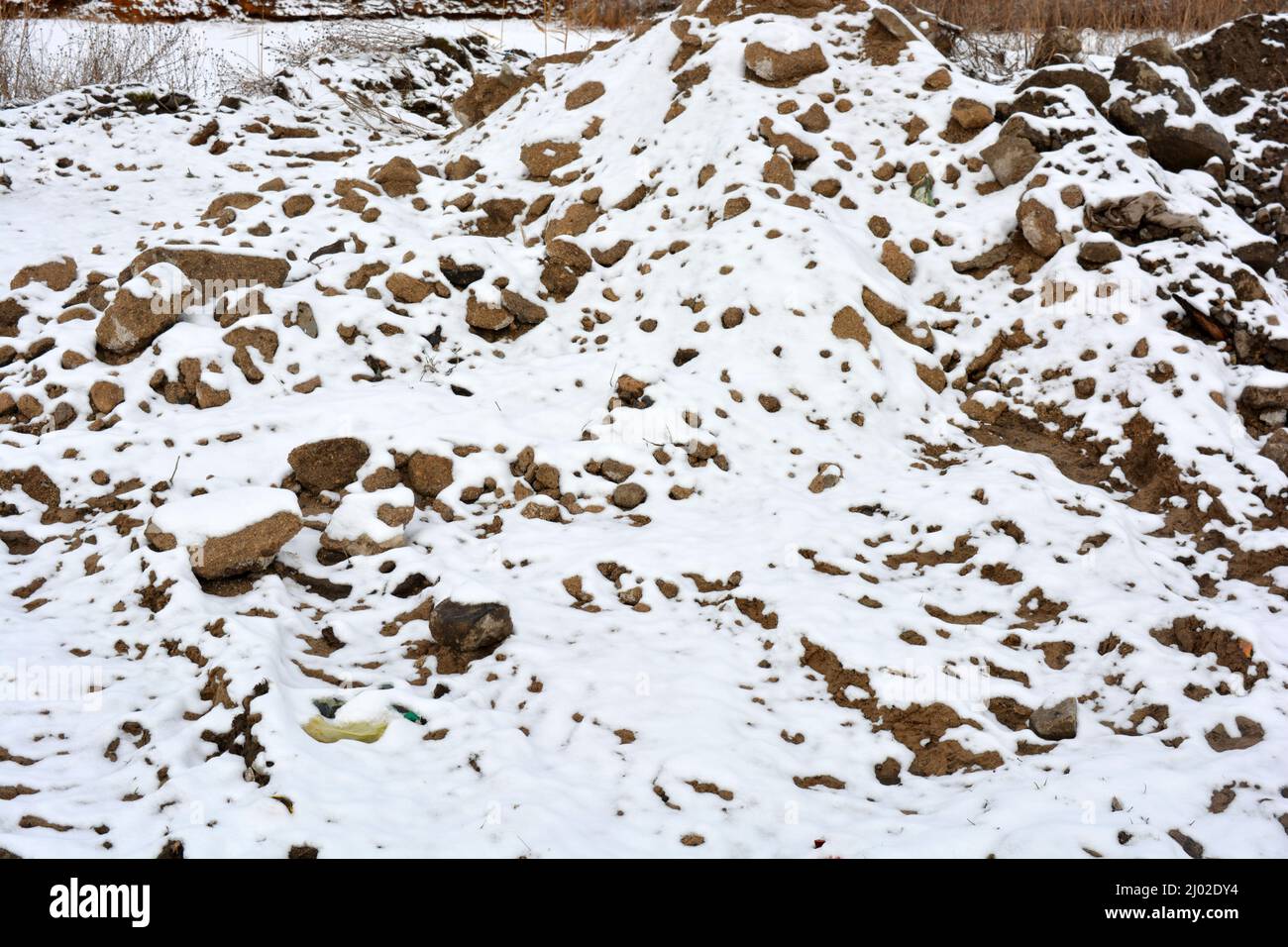 Ice stone sandy hi-res stock photography and images - Alamy