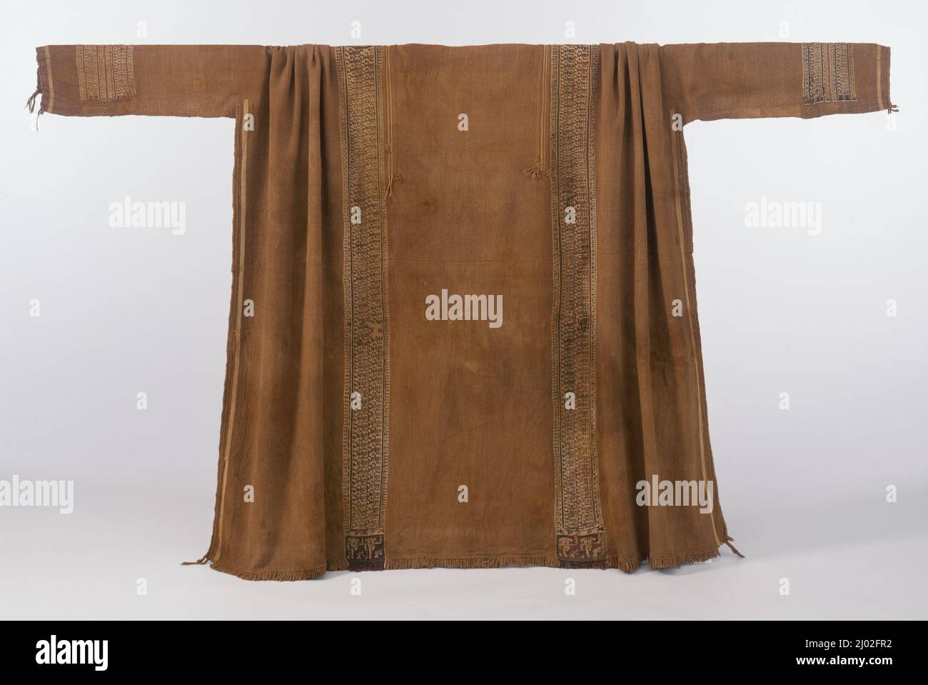 Man's Tunic. Egypt, Coptic, late 6th to mid-7th century. Costumes ...