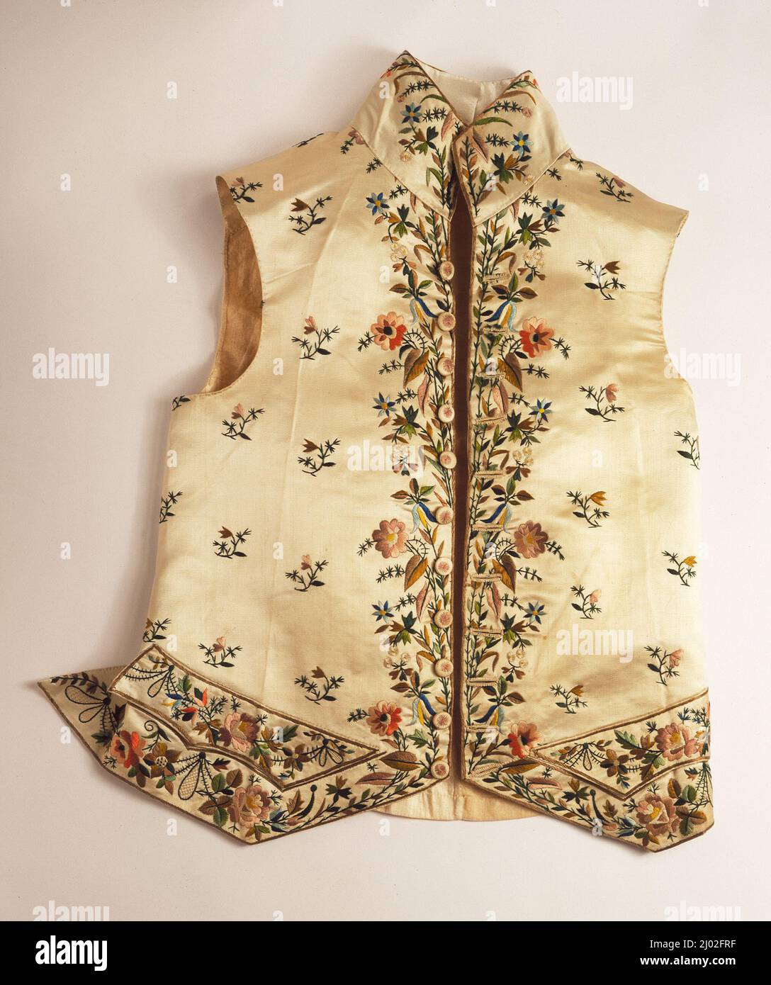 Principal attire upper body silk hi-res stock photography and images ...