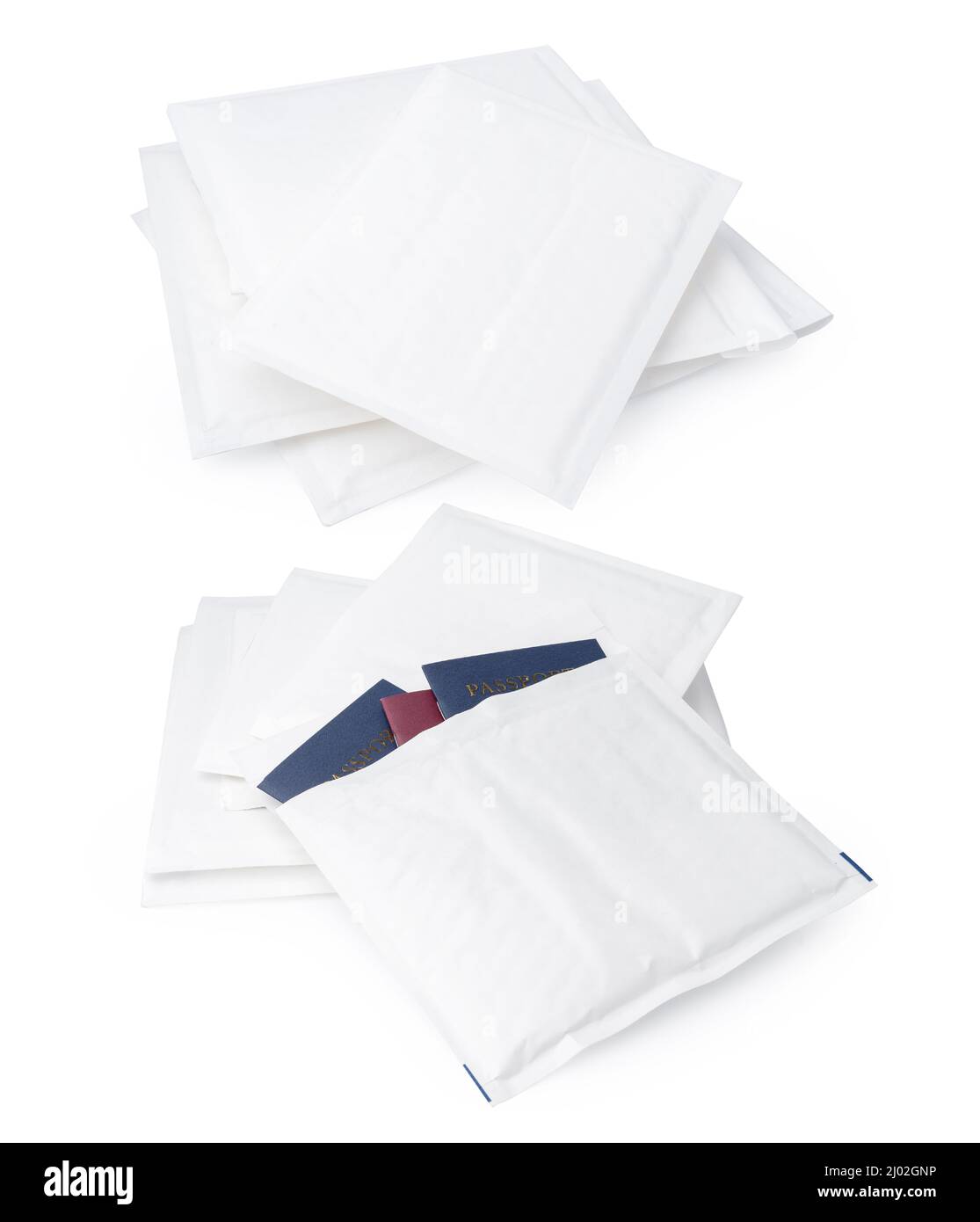 Blank brown envelope pile hi-res stock photography and images - Alamy