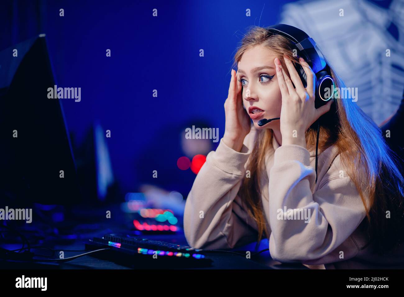 Facepalm streamer caucasian woman fail losing play gamer playing online ...