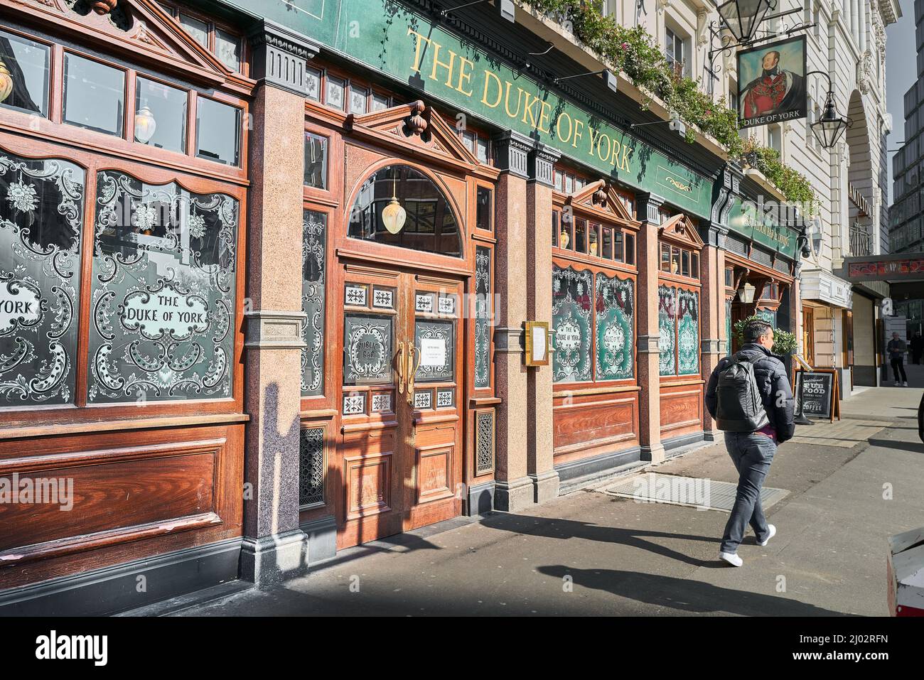The Duke of York pub, Victoria, London, England Stock Photo - Alamy