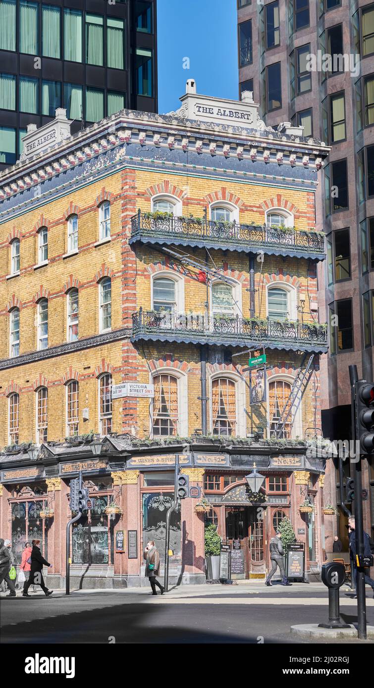 The Albert pub, Victoria, London, England Stock Photo - Alamy