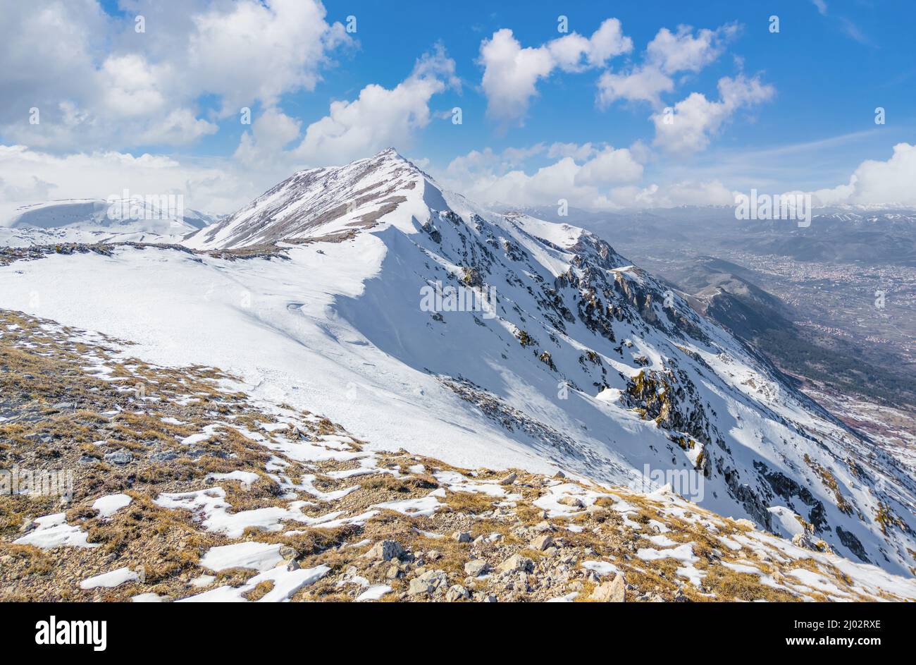 Monte Ocre e Cagno (Campo Felice, Italy) - The suggestive mountain peak ...