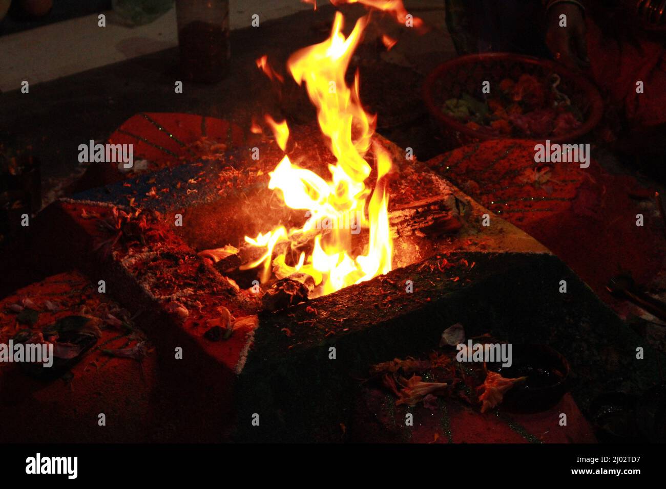Fire burning havan kund,Bhadrak, Odisha,India Stock Photo - Alamy