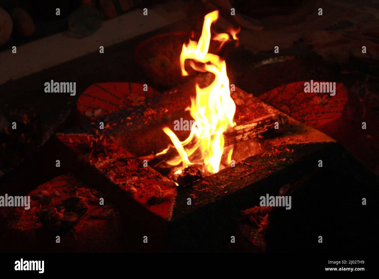 Fire burning havan kund,Bhadrak, Odisha,India Stock Photo - Alamy