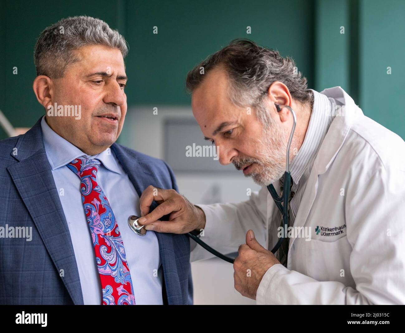 Berlin, Germany. 14th Mar, 2022. EXCLUSIVE - Actor Merab Ninidze (r ...