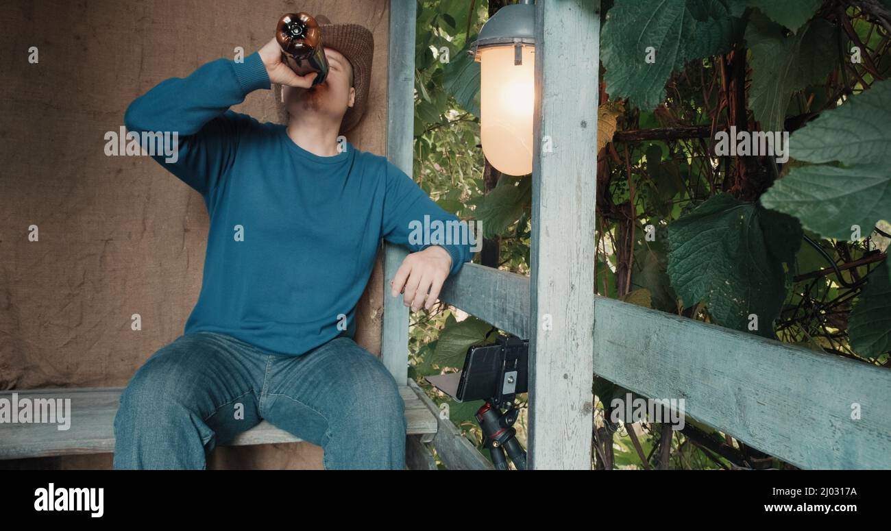 The cowboy beer hi-res stock photography and images - Alamy