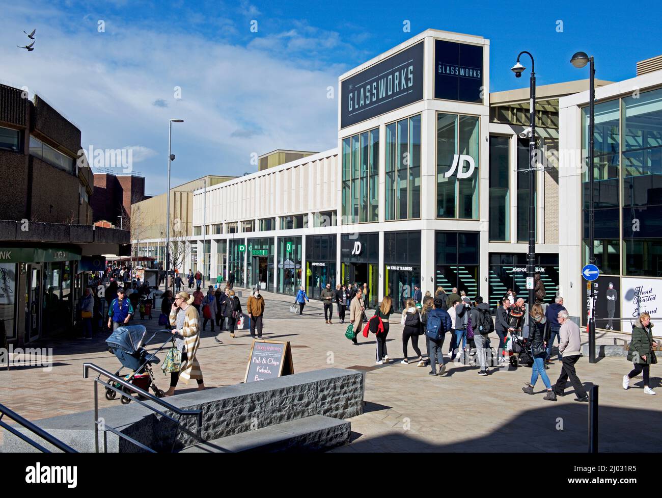 Town centre of barnsley hi-res stock photography and images - Alamy