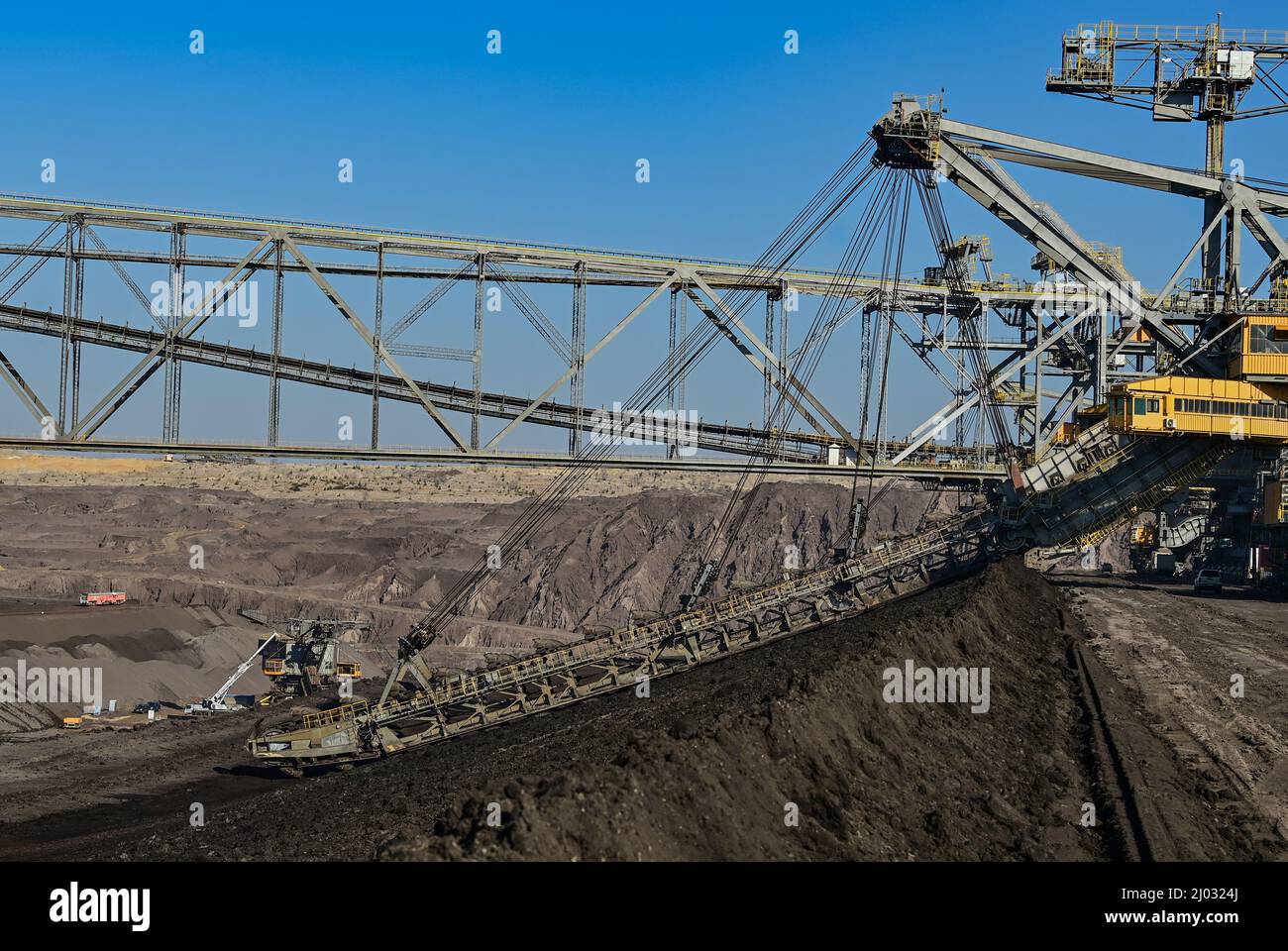 Open 750 hi-res stock photography and images - Alamy