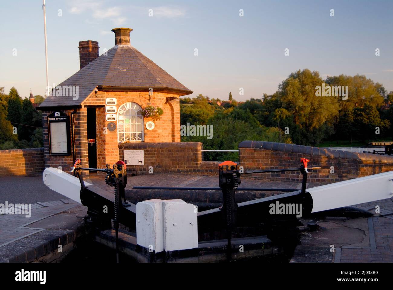 Bratch locks hi-res stock photography and images - Alamy