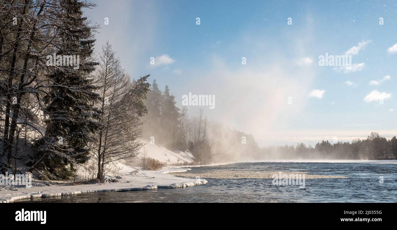 Cold water river hi-res stock photography and images - Alamy