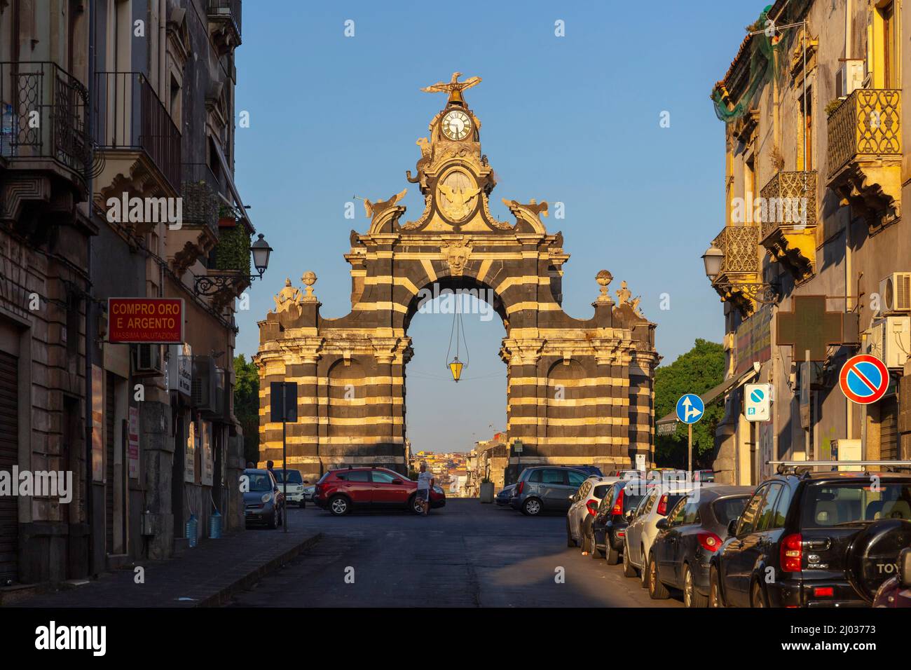 Porta Garibaldi, Catania, Sicily, Italy, Europe Stock Photo - Alamy