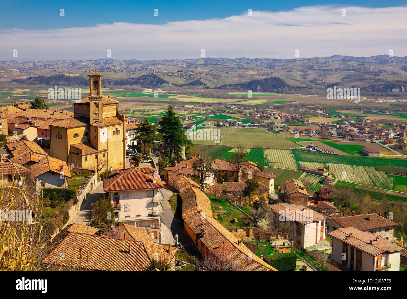 Guarene hi-res stock photography and images - Alamy