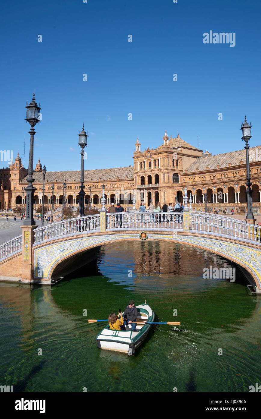 Rowing canal hi-res stock photography and images - Alamy
