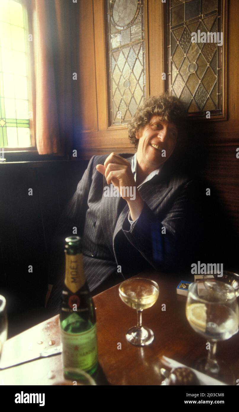 Tom Baker ( Dr Who) 1980 Stock Photo - Alamy