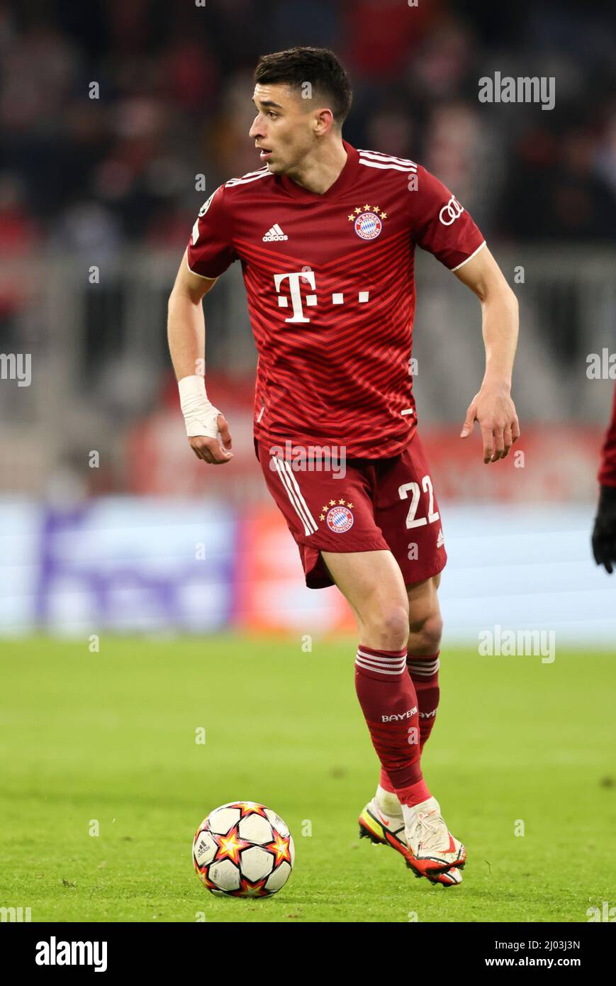 Marc Roca of FC Bayern Muenchen Fussball UEFA Championsleague FC Bayern ...