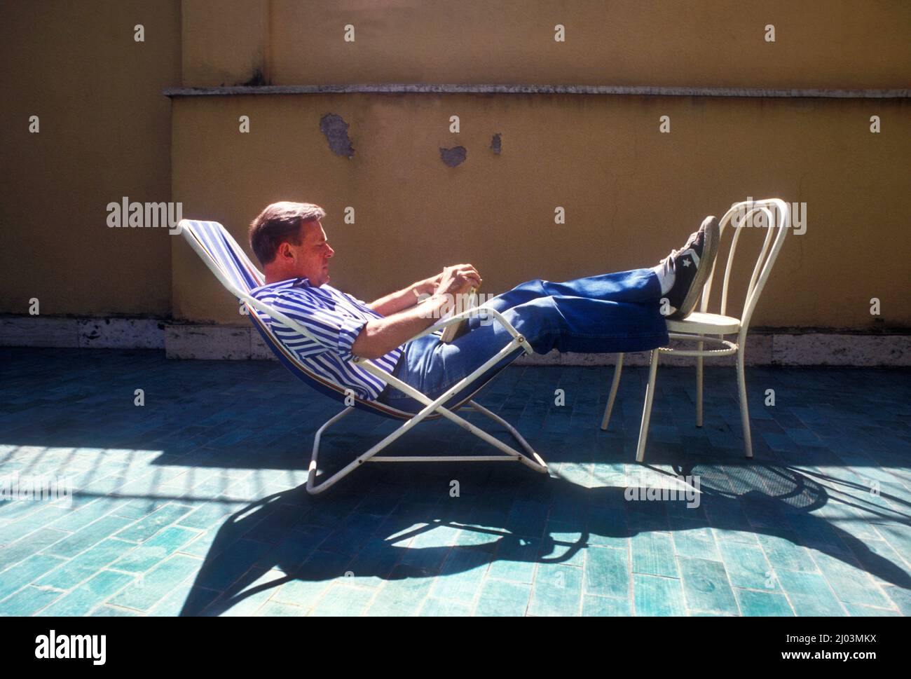 Anthony Hopkins in Rome 1984 Stock Photo - Alamy