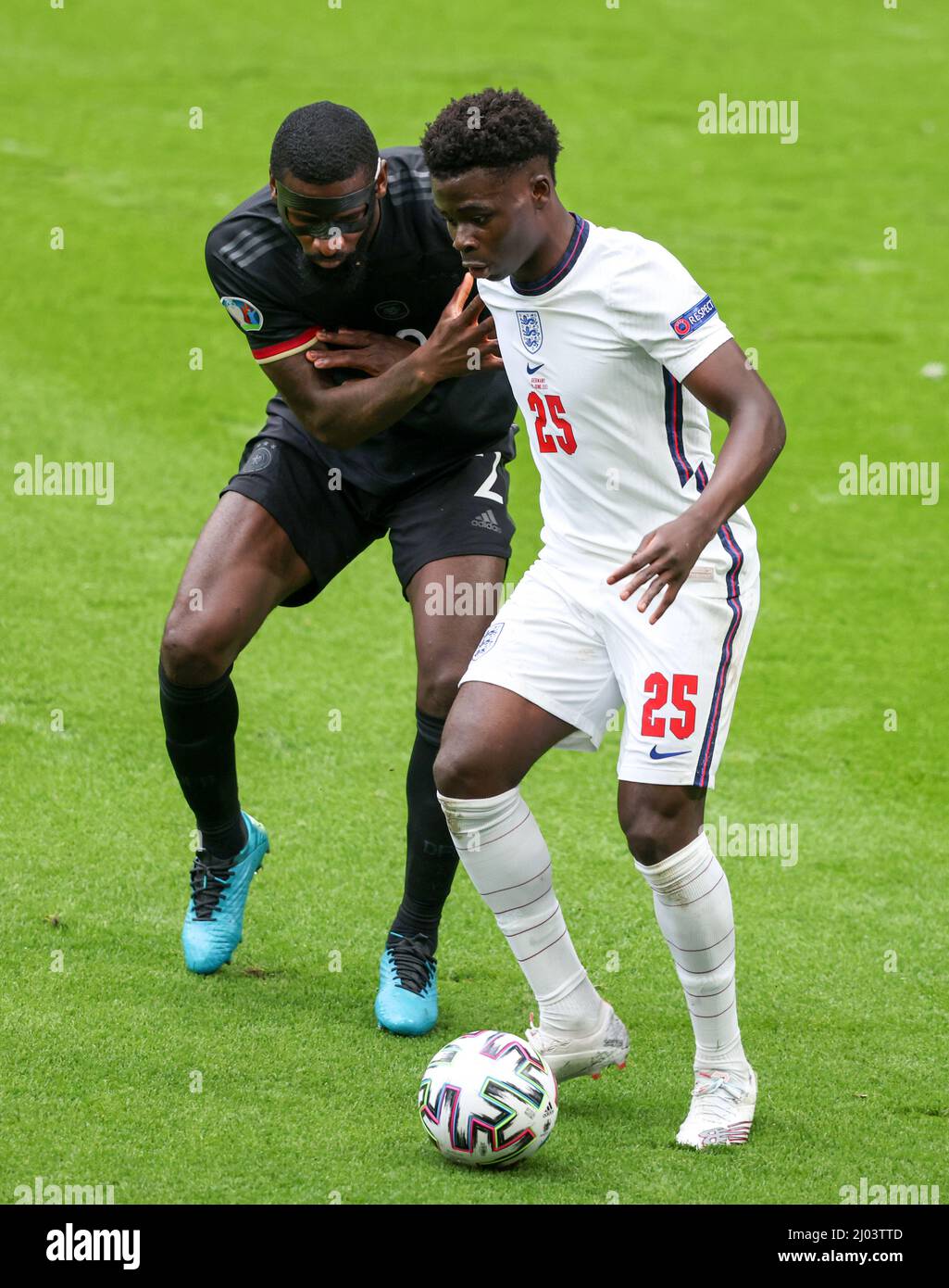 Fußball bukayo saka hi-res stock photography and images - Alamy