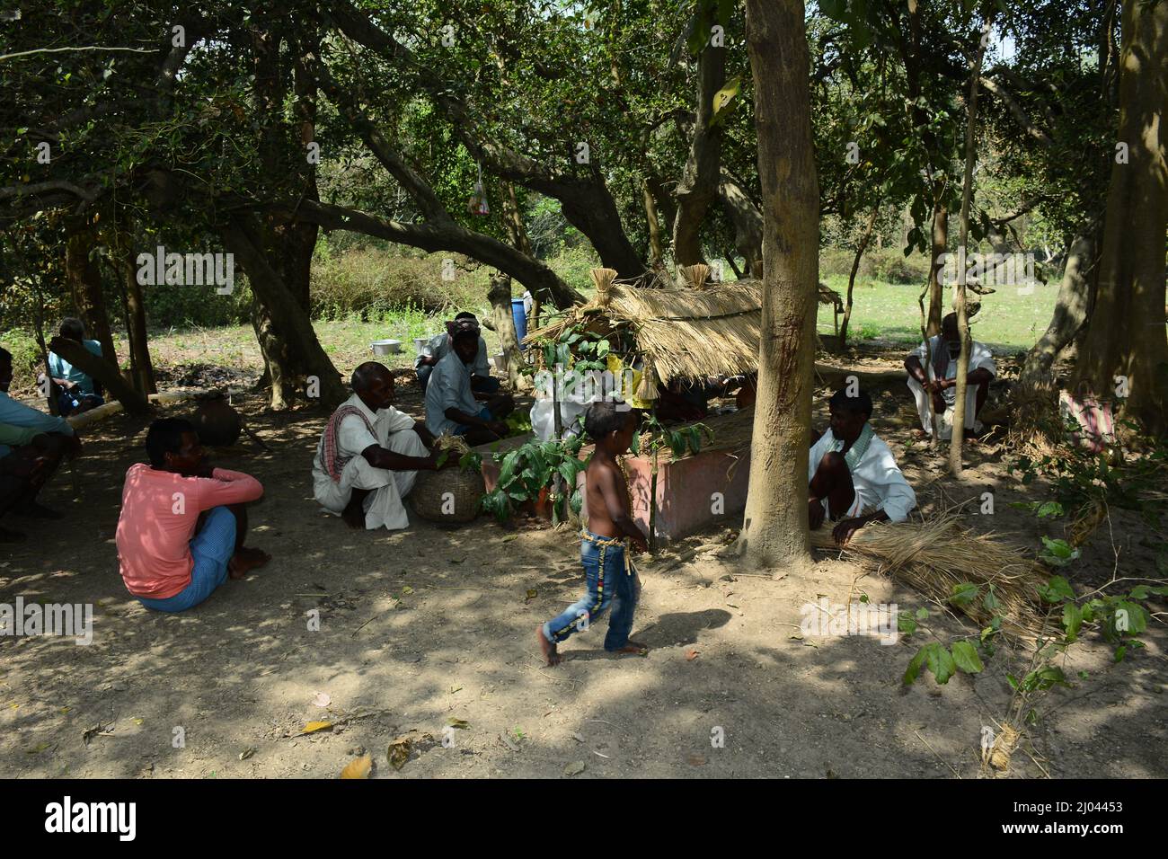 Santiniketan, India. 15th Mar, 2022. Baha the flower festival of Santal ...
