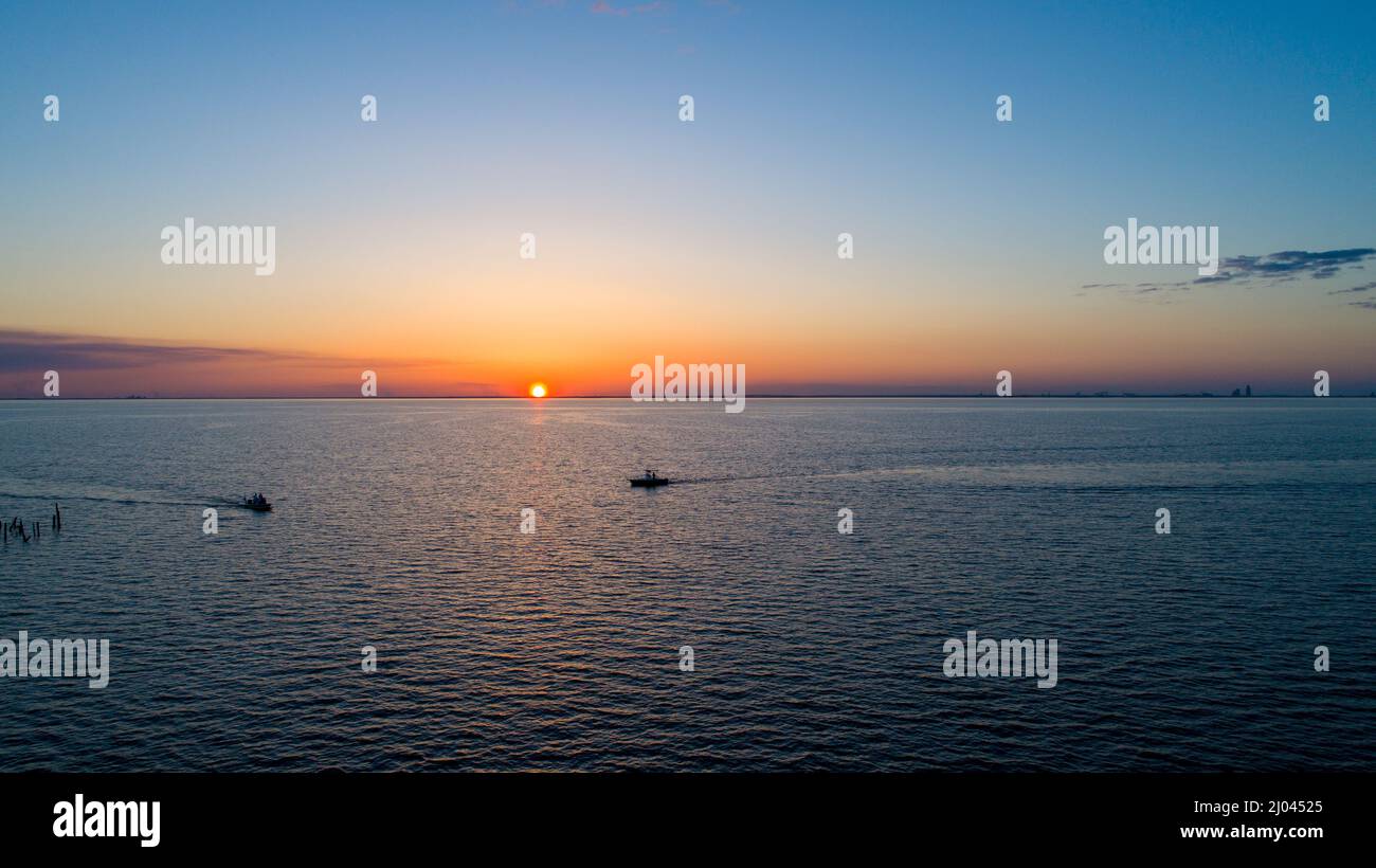 Beautiful bay boats sunset aerial hi-res stock photography and images ...