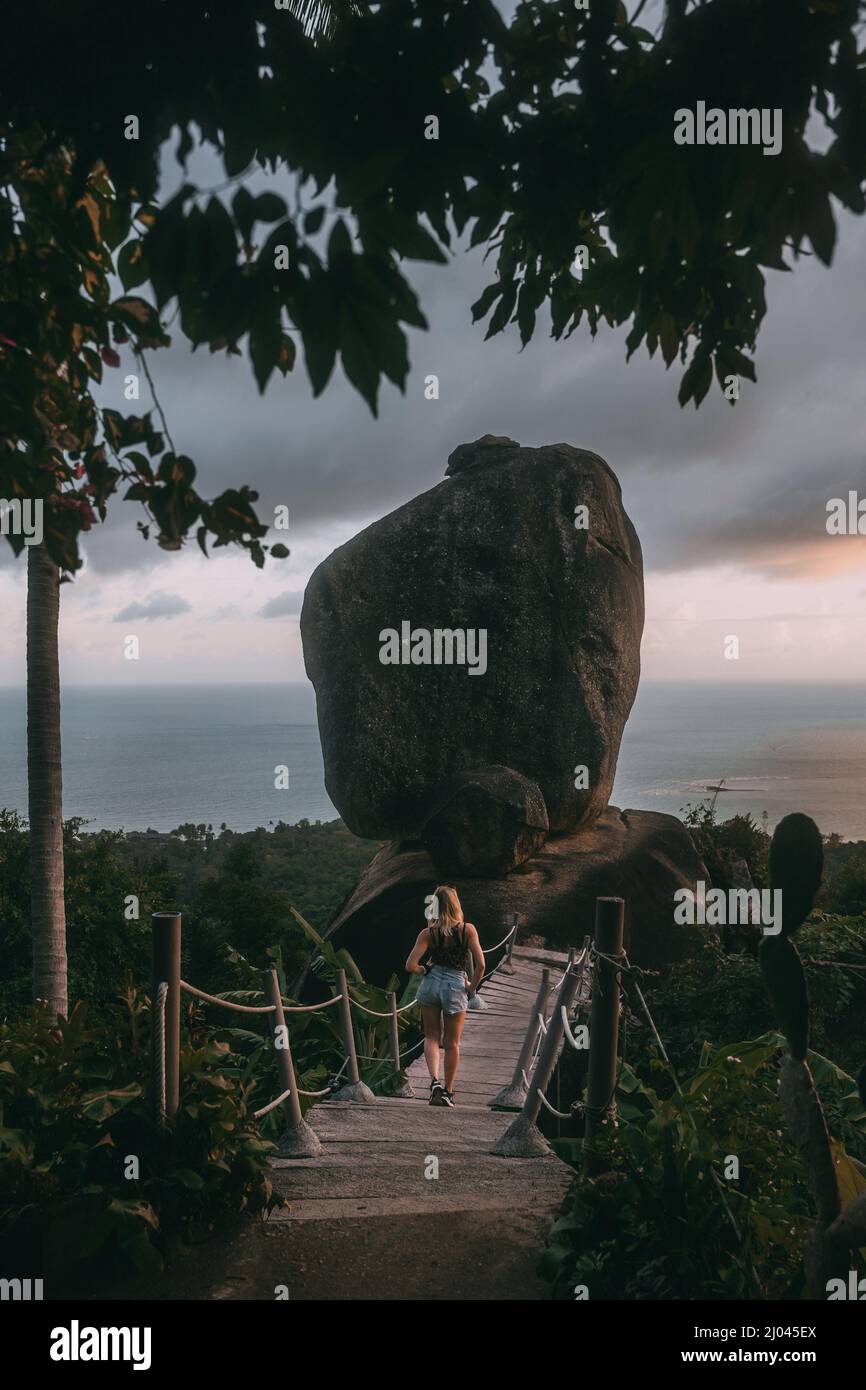 Overlapping stone hi-res stock photography and images - Alamy