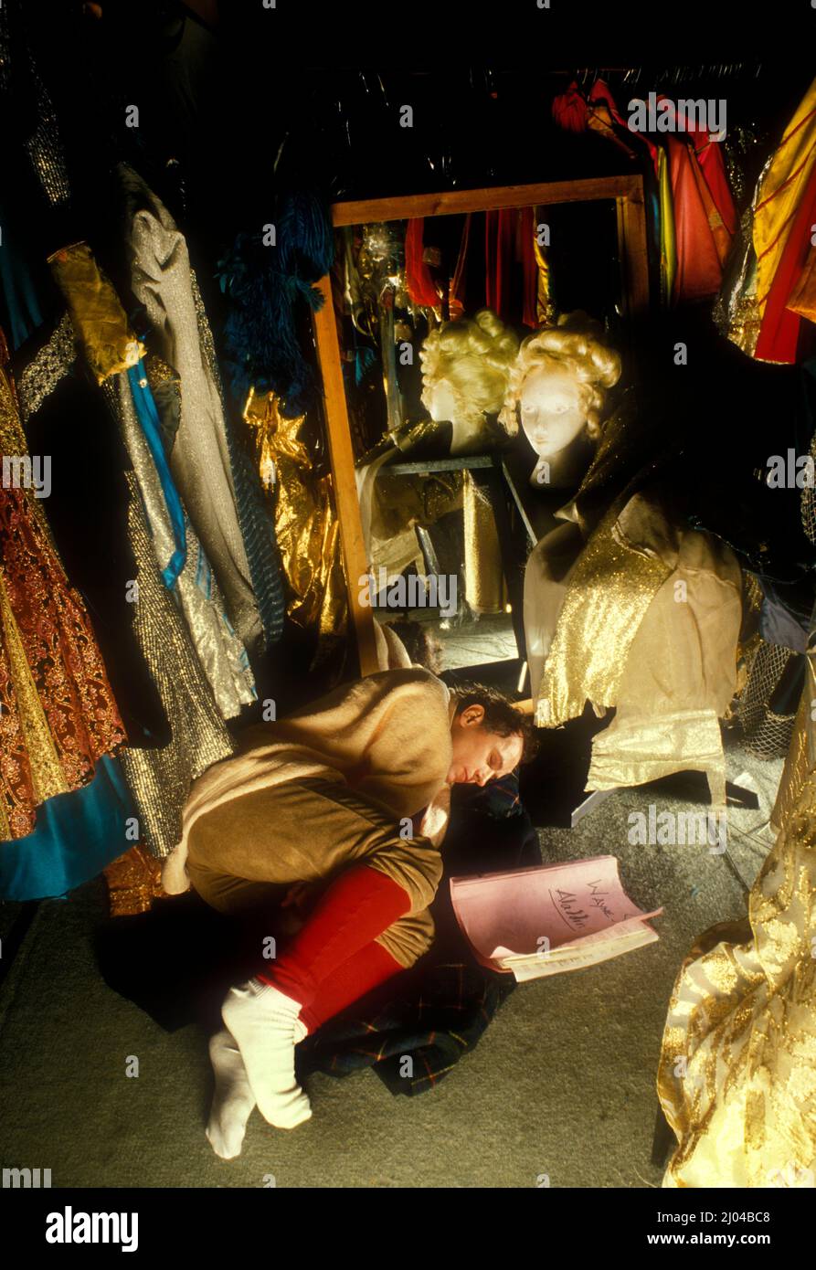 Wayne sleep hi-res stock photography and images - Alamy