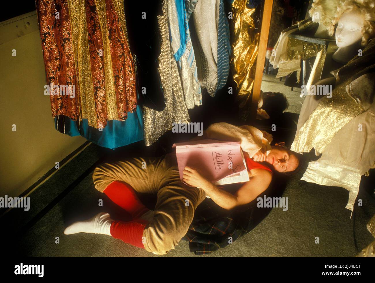 Ballet dancer wayne sleep hi-res stock photography and images - Alamy