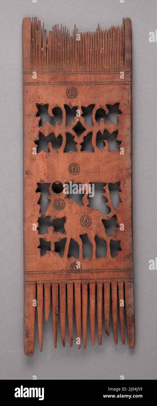 Comb. Egypt, Coptic Period (500 - 1000 CE). Jewelry and Adornments ...