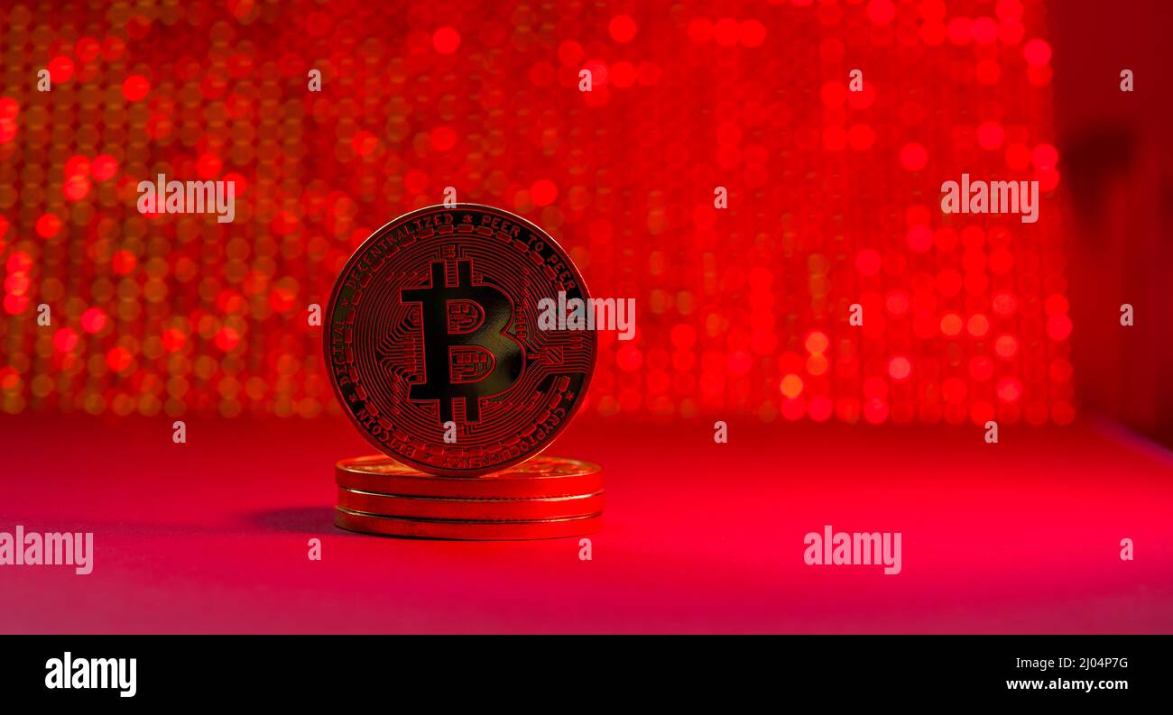 Bitcoin coin, medal photographed in the studio with long exposure ...