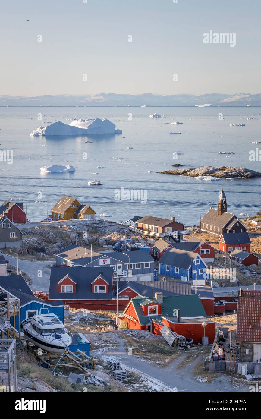 Greenland town iceberg hi-res stock photography and images - Alamy