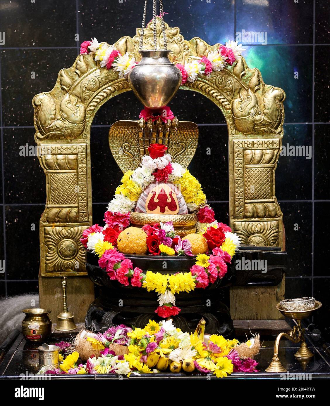 Panchamuga hanuman temple hi-res stock photography and images - Alamy