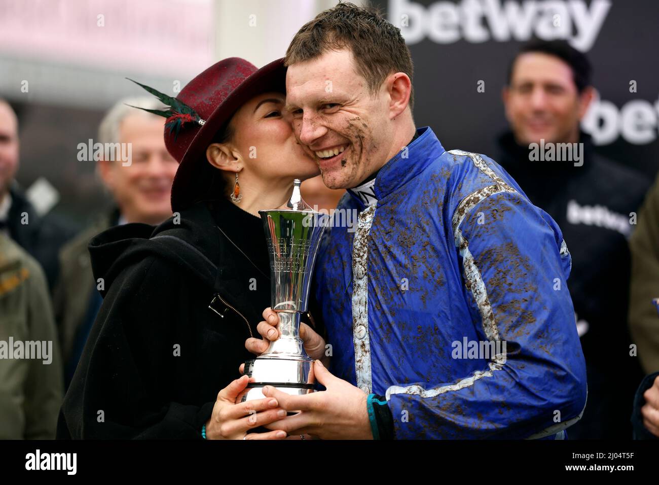 All aboard racecourse 2022 hi-res stock photography and images - Alamy