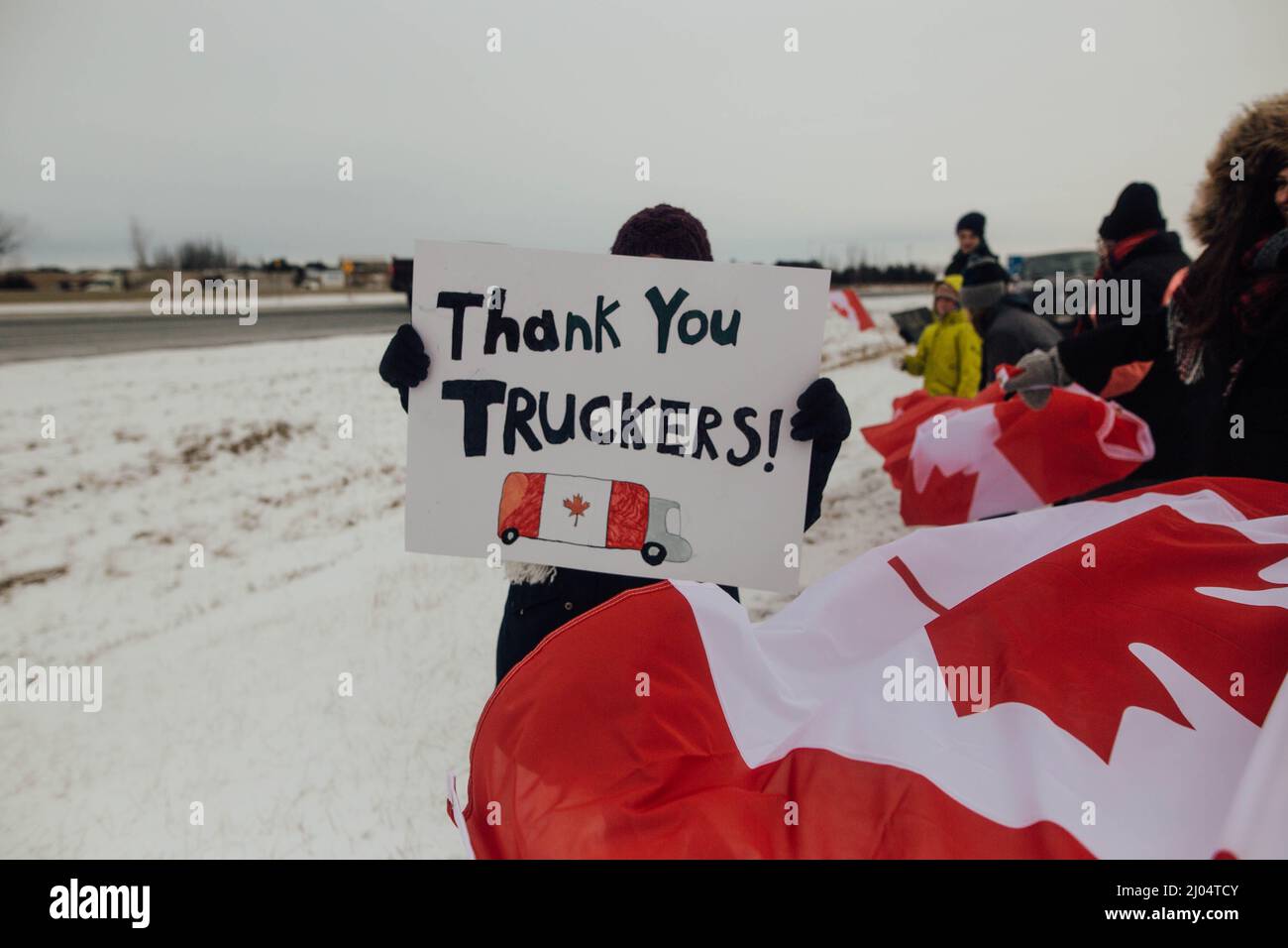 Child canadian flag hi-res stock photography and images - Alamy