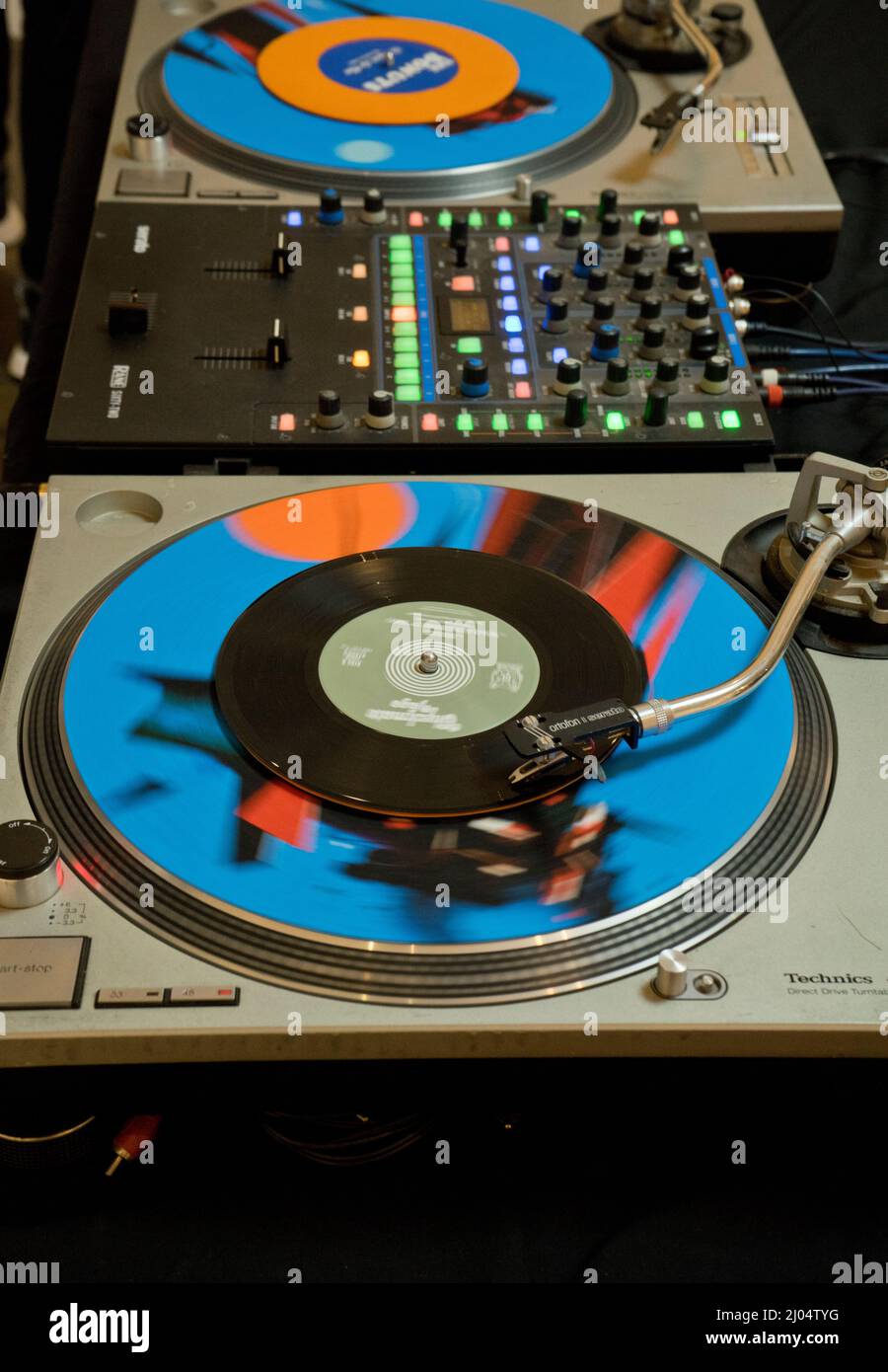 Vynil records hi-res stock photography and images - Alamy