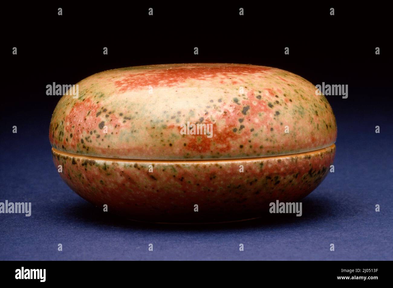 Chinese paste box hi-res stock photography and images - Alamy