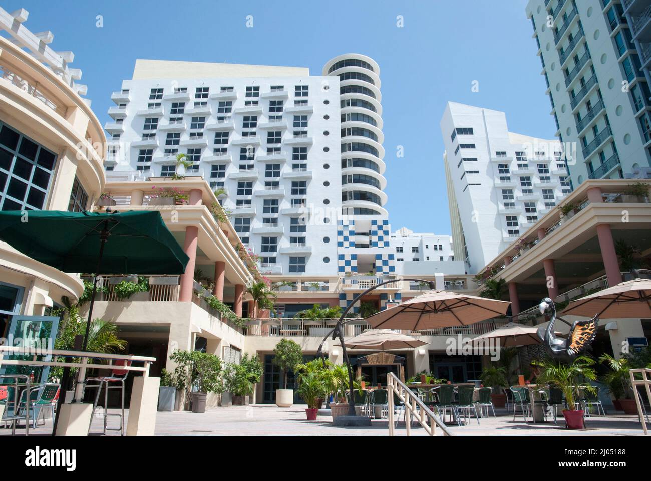 Sunday morning view of still empty commercial center in Miami Beach ...
