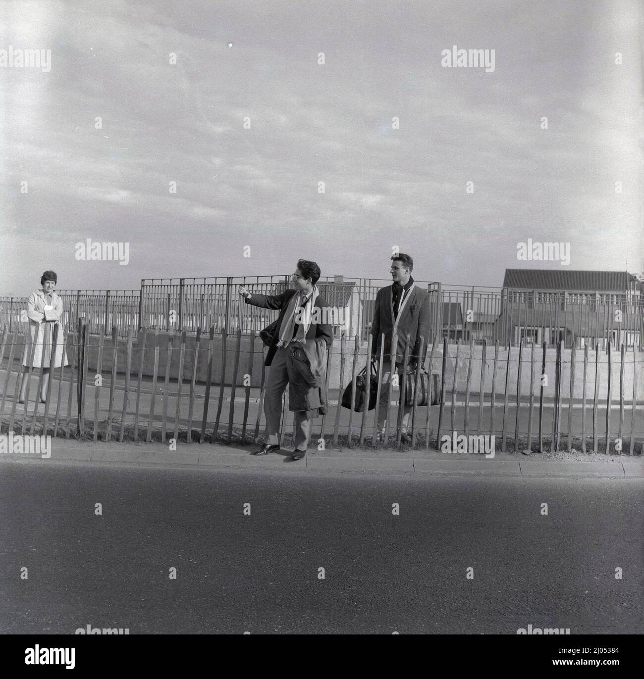 1960s england luggage hi-res stock photography and images - Alamy