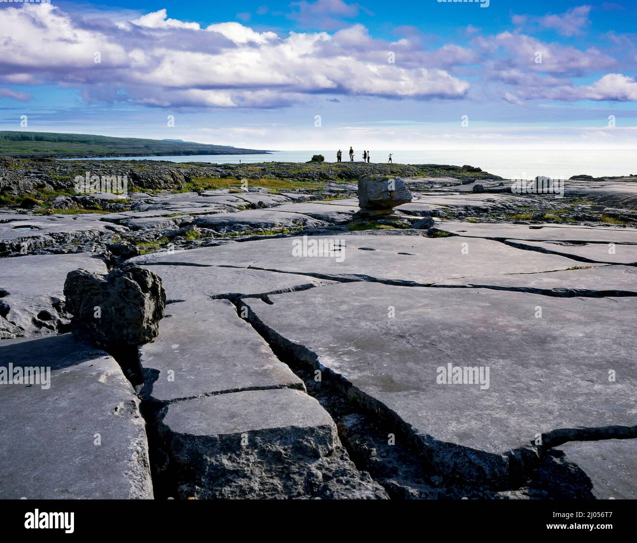 The burren near doolin hi-res stock photography and images - Alamy