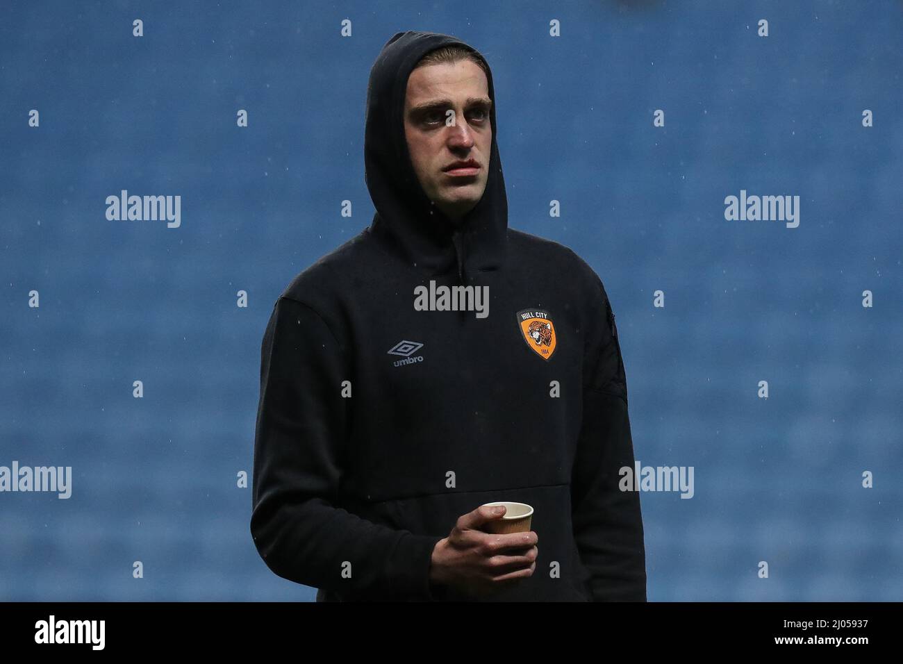 Tom Eaves #9 of Hull City arrives at The Coventry Building Society ...