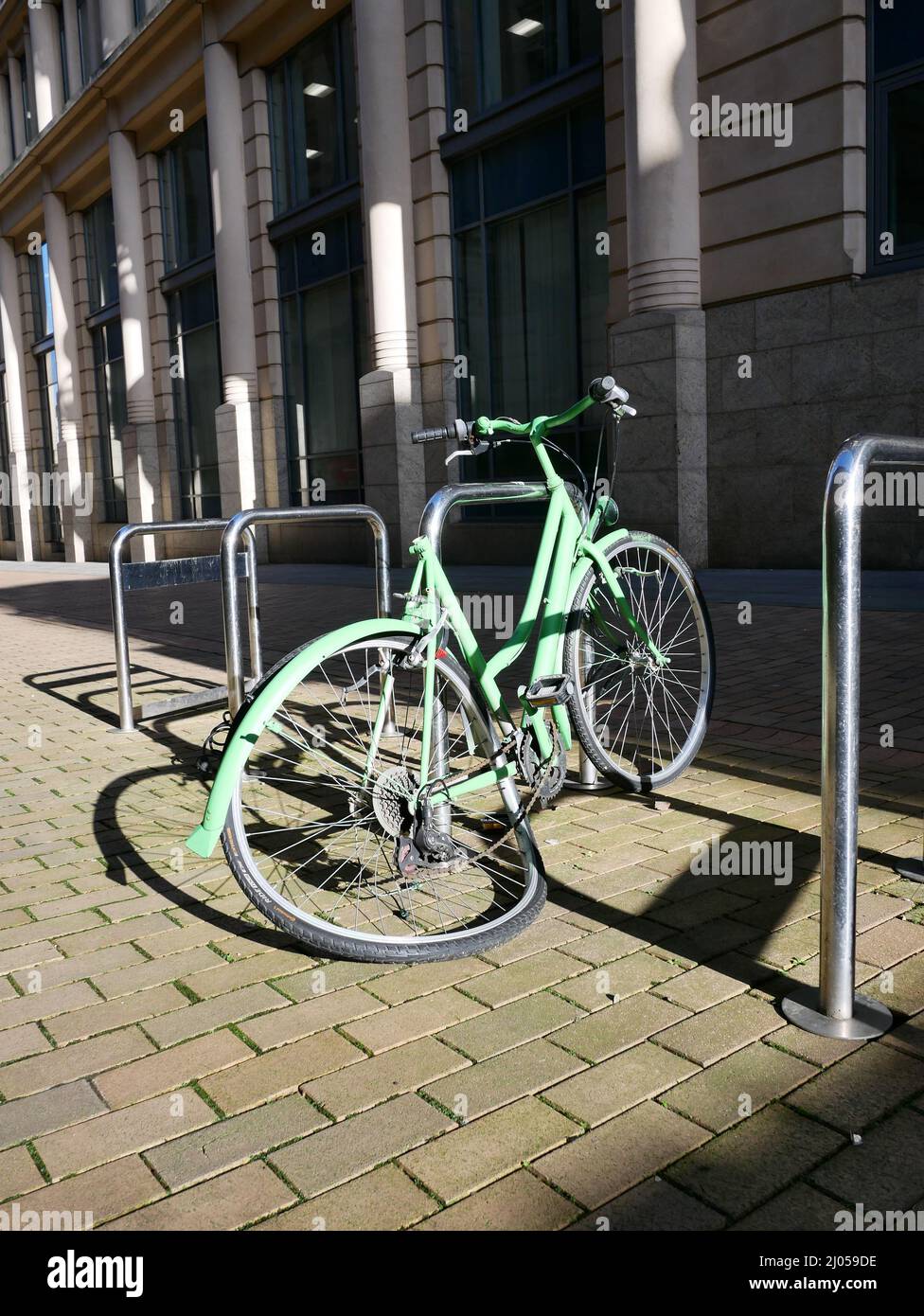 Buckled wheel bicycle hi-res stock photography and images - Alamy