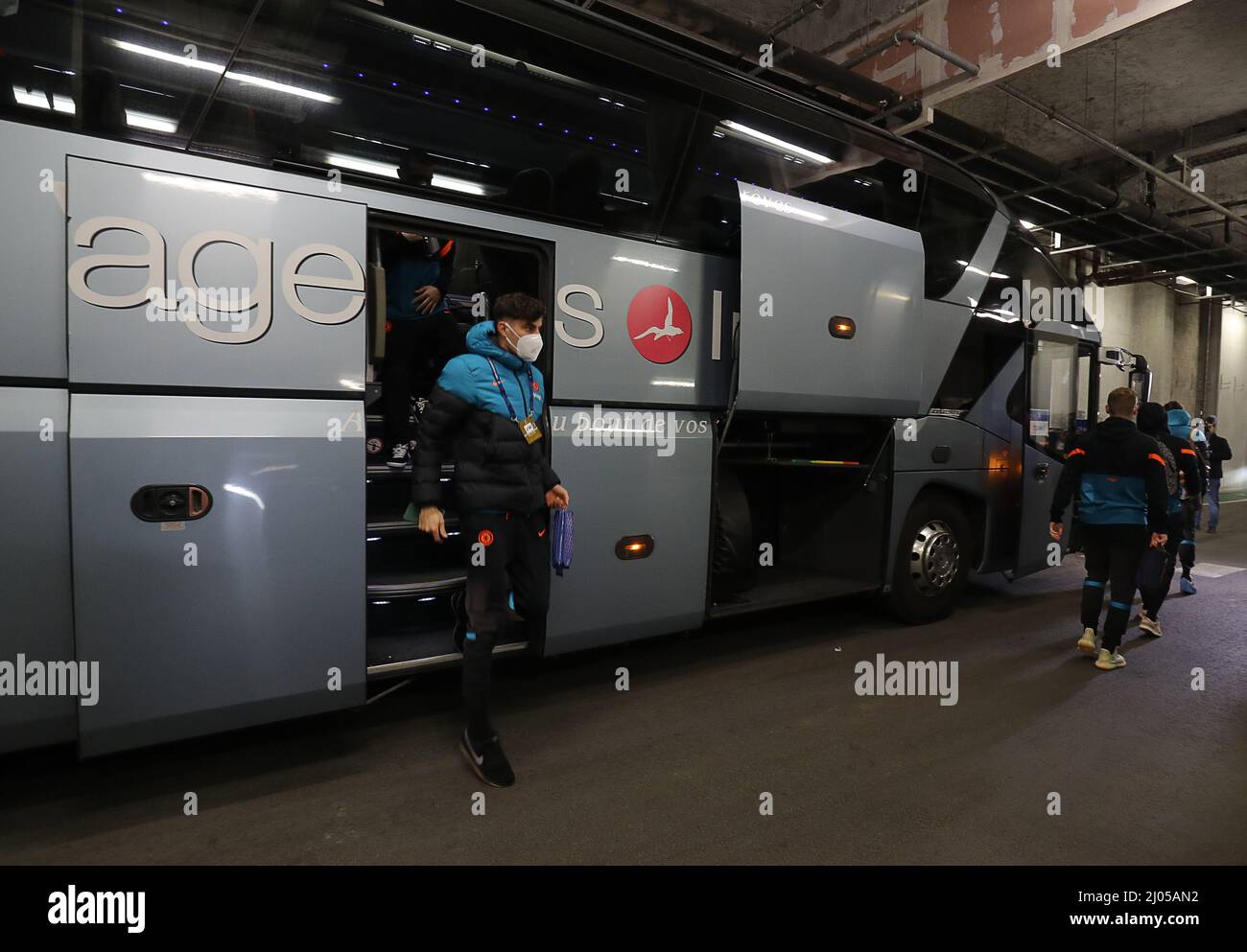 Chelsea team bus hi-res stock photography and images - Alamy