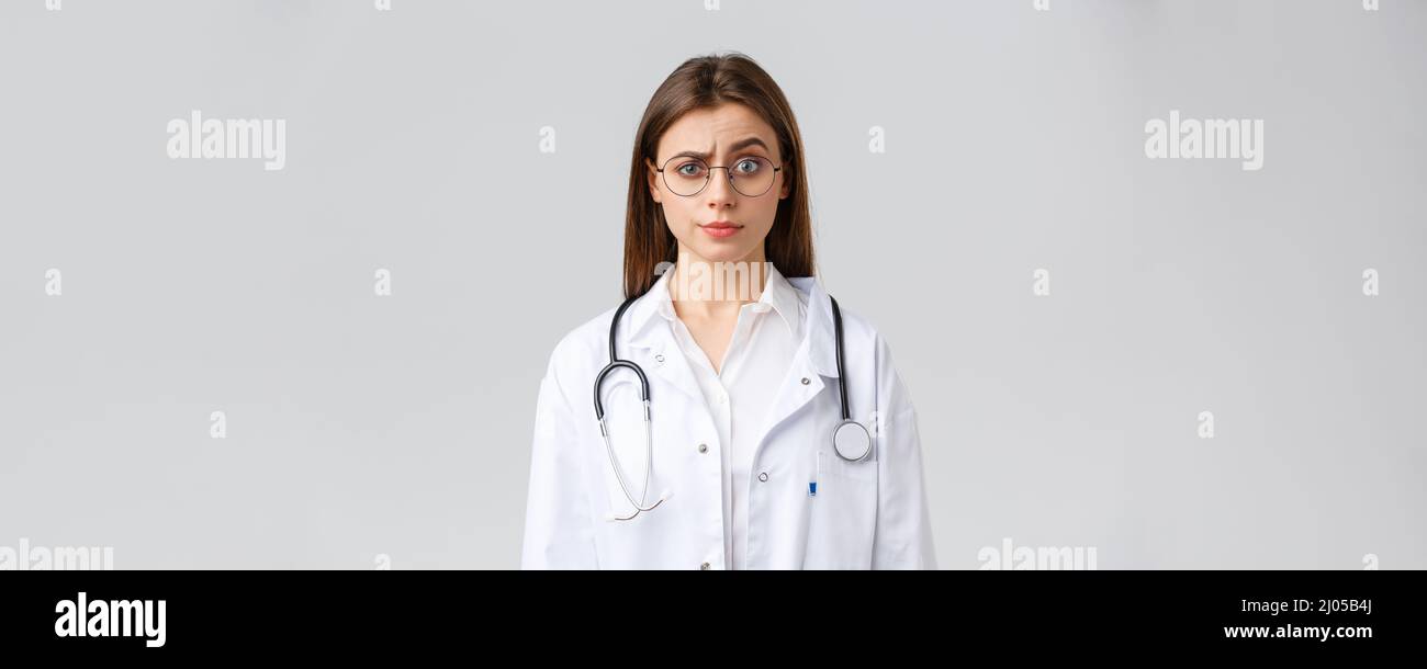 Healthcare workers, medicine, insurance and covid-19 pandemic concept ...